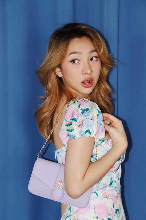 Peerada น้อง เปเปอร์ เปิดวาร์ป สาวสวย เซ็กซี อกใหญ่ 18+